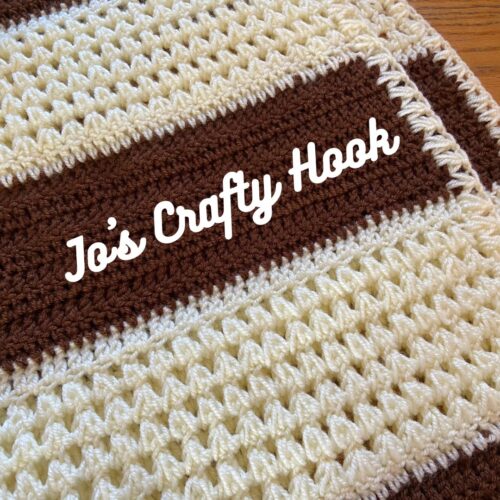 Welsh Poncho Free Crochet Pattern · Jo's Crafty Hook