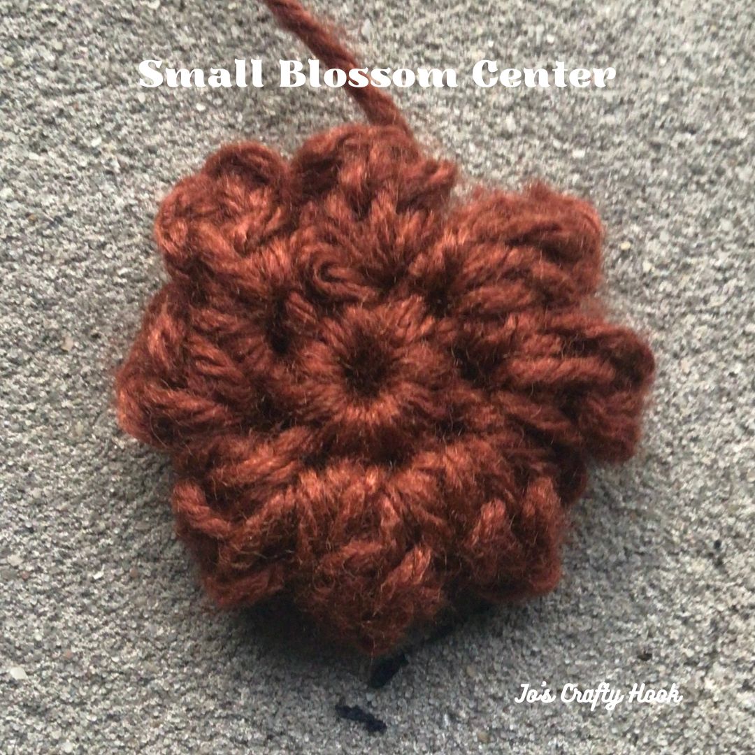 Small Flower Blossoms Crochet Pattern · Jo's Crafty Hook